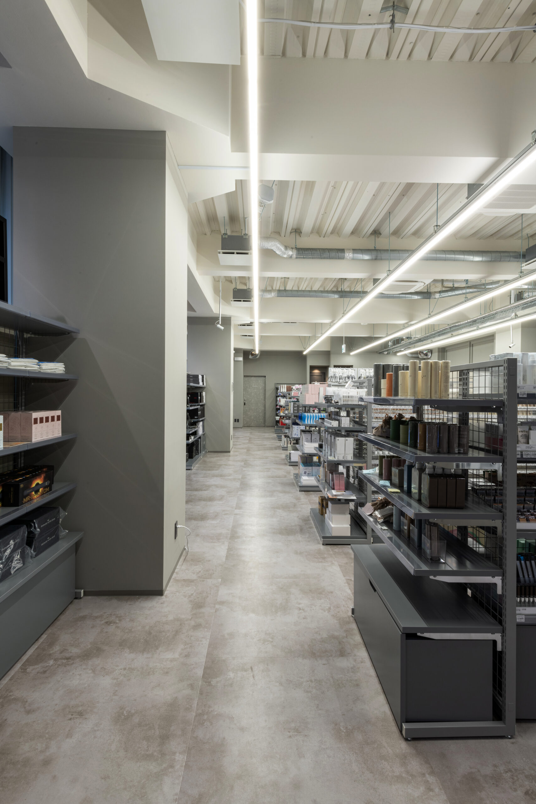 DD-STORE HARAJUKU | 株式会社ダリアート（DARIART）|福岡・九州の美容室／ヘアサロン・歯科医院の店舗デザイン